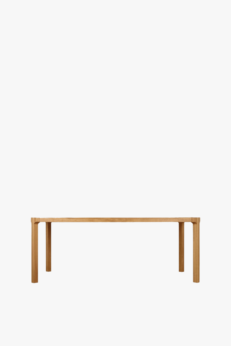 Sofia Dining Table (Oak) – Qualita Ltd