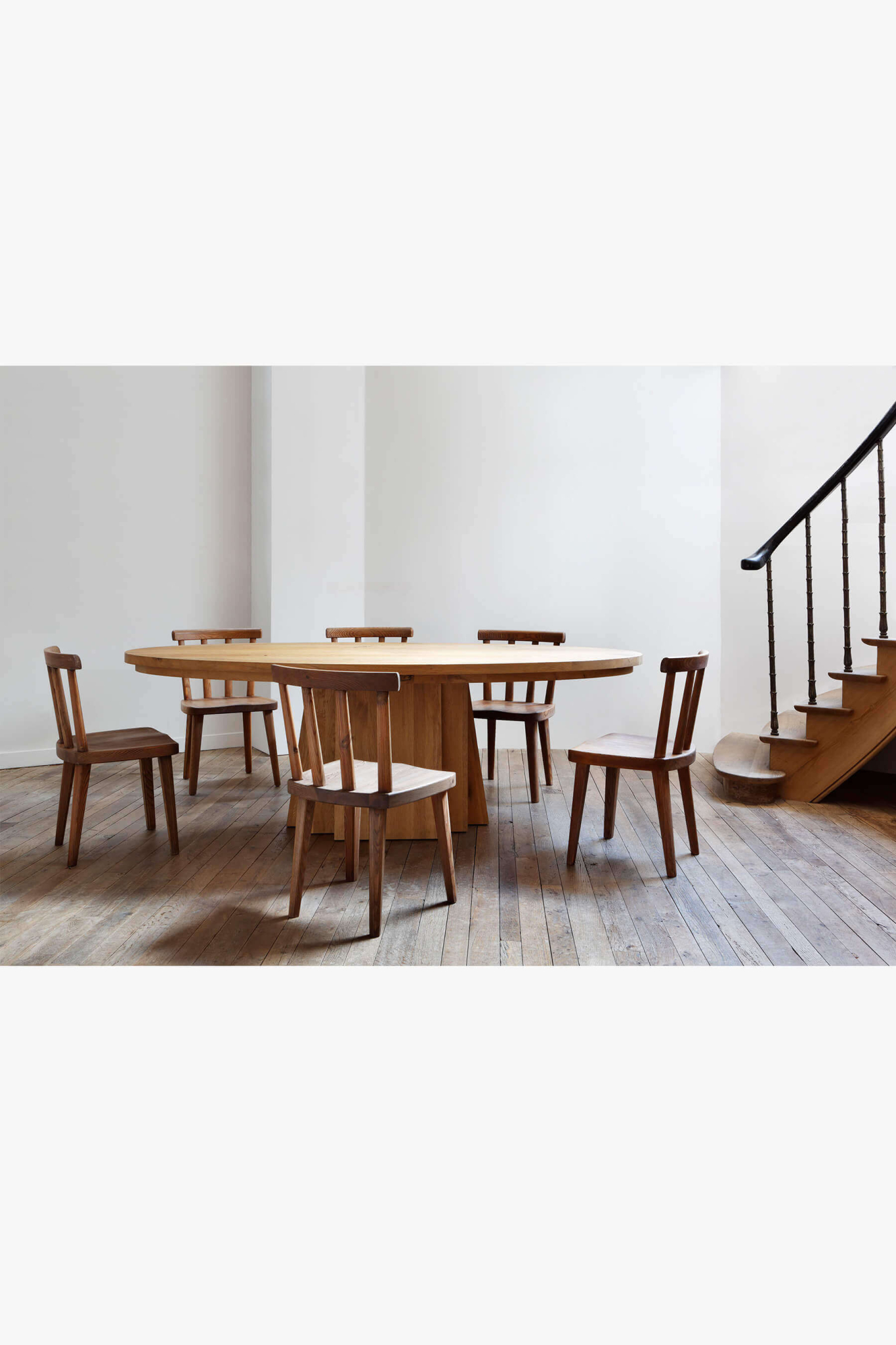 Rose Uniacke Oval Dining Table (Natural Oak) – Qualita Ltd
